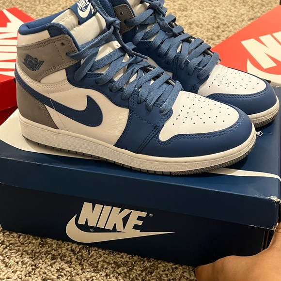 Nike | Shoes | Nike Mens Blue And White Hightop Sneakers | Poshmark